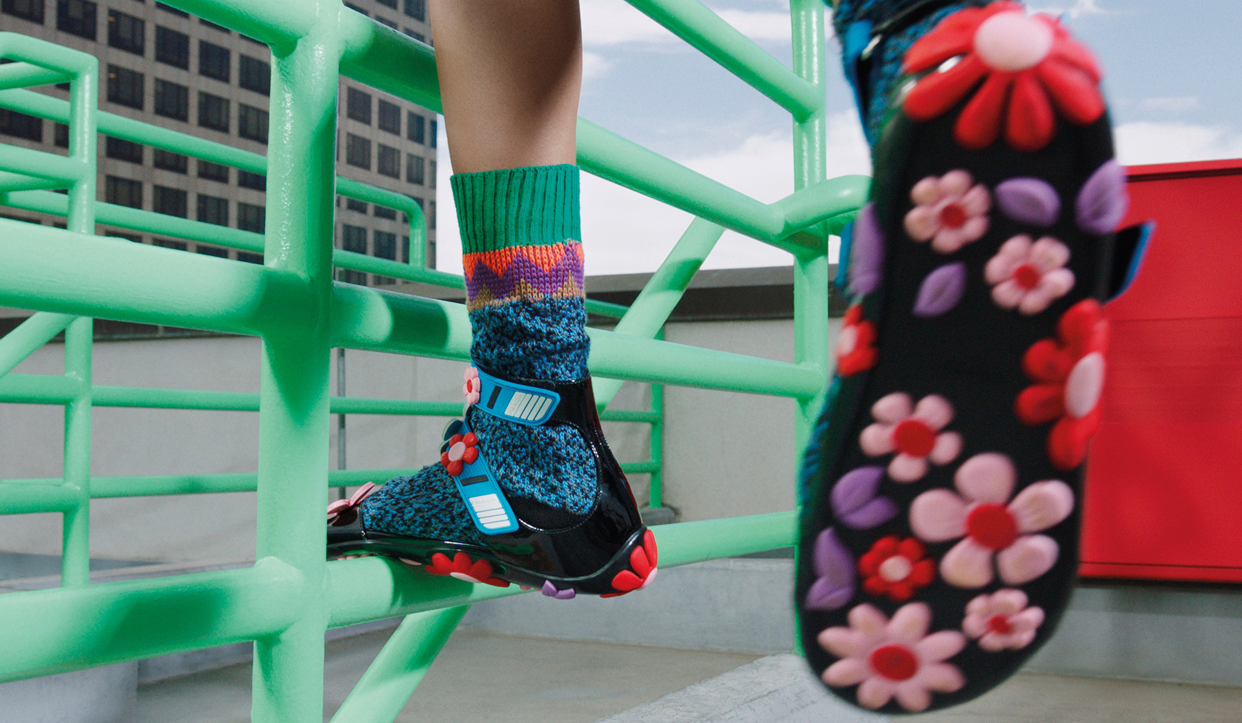 2017 Pantone Color of the Year: Greenery | iwork3 | alex chong